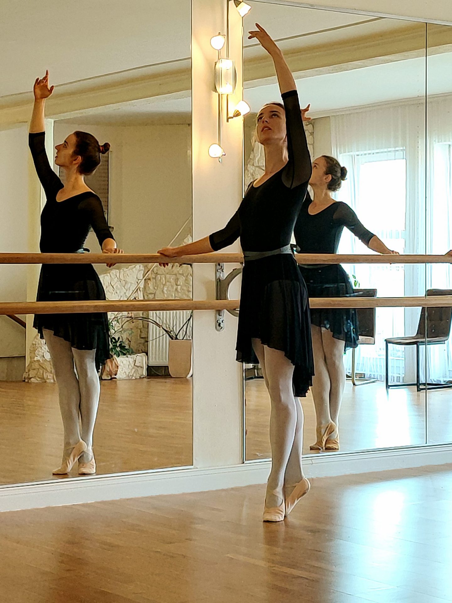 Tanzakademie | Tanzausbildung | Tanz Kunst Akademie